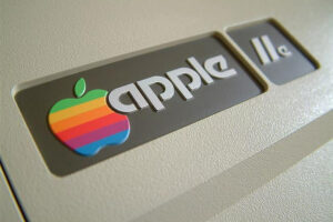 The Apple Logo: History, Meaning, Design Influences, and Evolution ...
